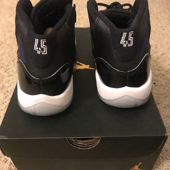 Shoes | Retro 11 | Poshmark
